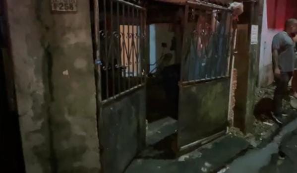 Idoso é encontrado morto após vizinhos sentirem forte odor em Manaus