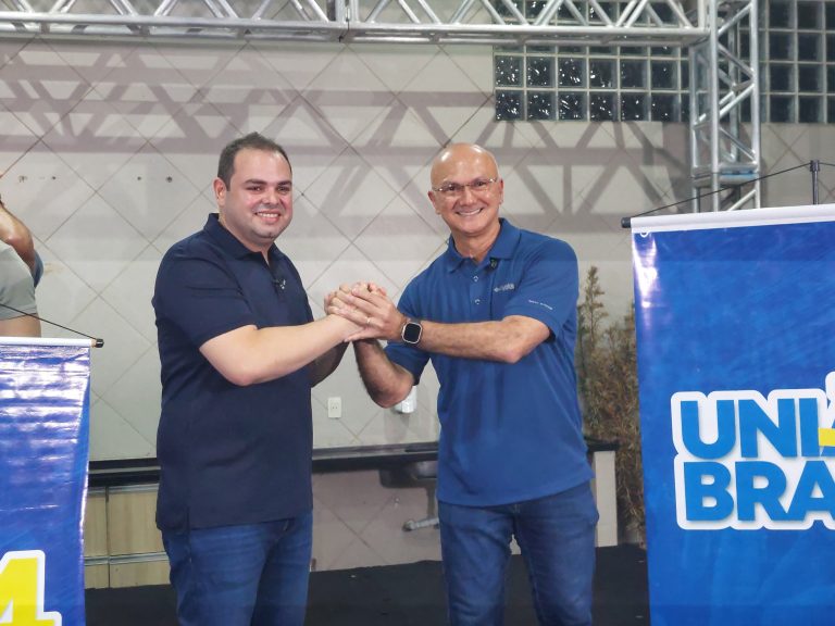 Bolsonaro deu aval para Coronel Menezes ser vice de Roberto Cidade em ...