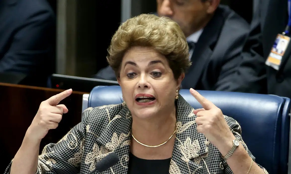 Dilma Rousseff passa mal e é internada na China