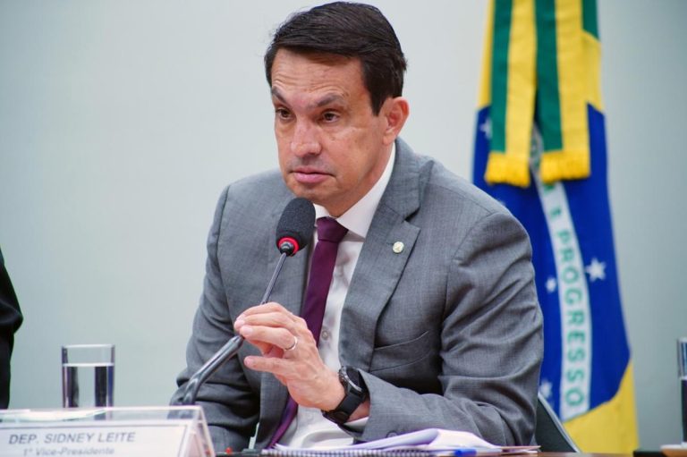 Deputado Sidney Leite é condenado pela justiça por divulgar fake news ...