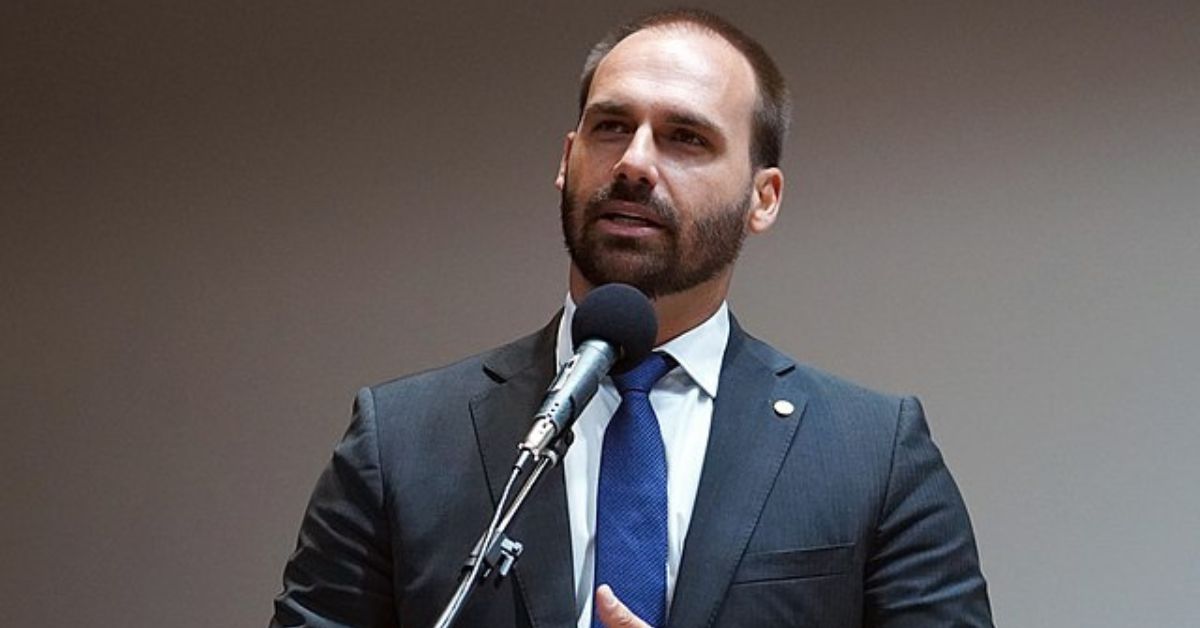 Eduardo Bolsonaro pede que brasileiros agradeçam a Trump após tarifa de ...