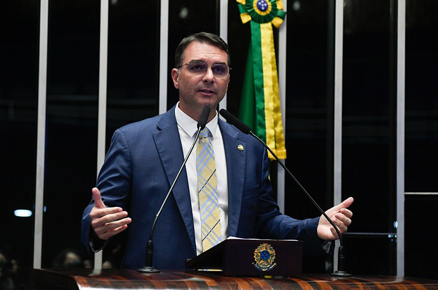 Flávio Bolsonaro comenta telefonema entre Lula e Trump e cita Marco ...