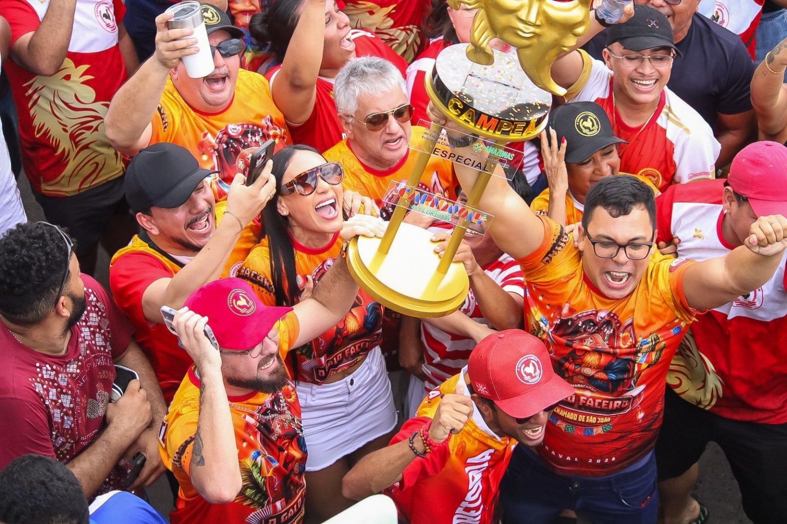 A Grande Família é a campeã do Carnaval de Manaus 2026