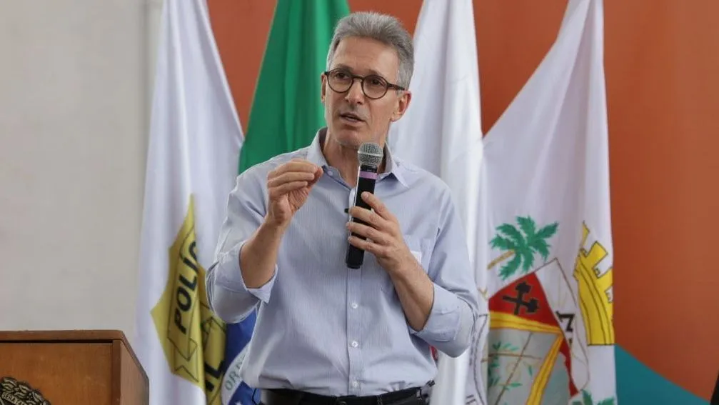 Zema elogia Flávio Bolsonaro após EUA classificarem PCC e CV como ...