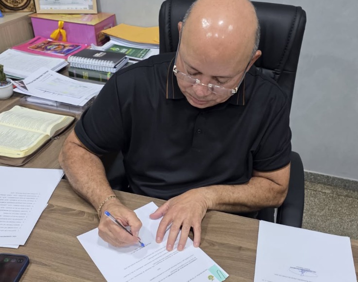 Prefeito de Manaquiri quer gastar R$ 2,1 milhões com manutenção de ar ...
